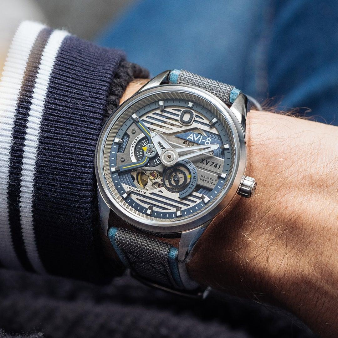 AVI-8 Hawker Harrier - XV741 Automatic AV-4074 – HOURGLASS WATCH STORE