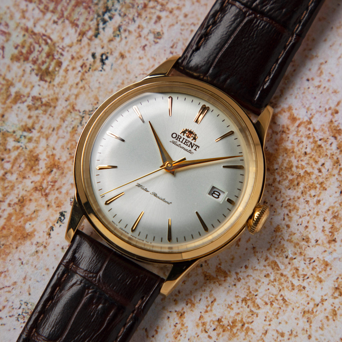 Orient Bambino 38mm – HOURGLASS WATCH STORE